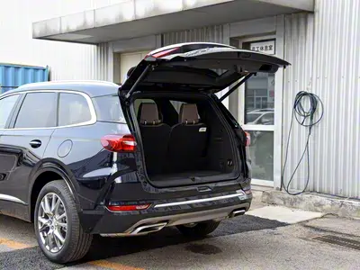 昂科旗 2022款 652T 四驱尊享旗舰型 7座 别克 48/55张图片大全_汽车座椅图库-汽车之家