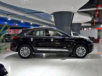 众泰SR9 2017款 2.0T 手动极致之光版 众泰 4/7张图片大全_汽车外观图库-汽车之家