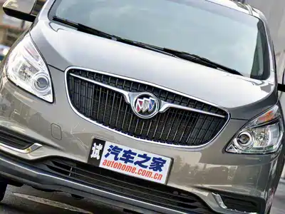 别克GL8 2017款 25S 尊贵型 国V 别克 1/38张图片大全_汽车细节图库-汽车之家