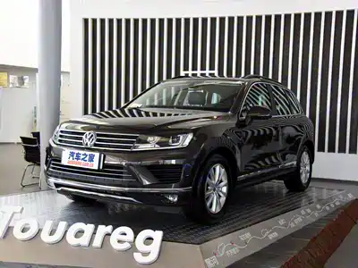 途锐 2017款 3.0TSI 拓野型 大众 1/5张图片大全_汽车外观图库_荒漠棕-汽车之家