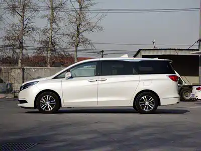 别克GL8 2017款 ES 28T 豪华型 国V 别克 4/13张图片大全_汽车外观图库-汽车之家