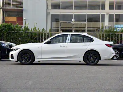 宝马3系 2022款 325i M运动曜夜套装 宝马 4/7张图片大全_汽车外观图库-汽车之家