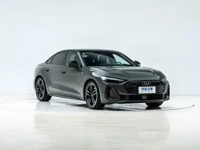 奥迪A5L 2026款 2.0T 运动版 quattro 奥迪 3/74张图片大全_汽车外观图库_青城绿-汽车之家