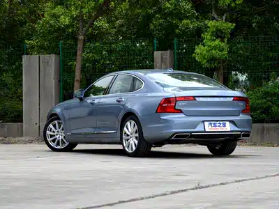 沃尔沃S90(进口) 2016款 T6 AWD智尊版 沃尔沃 14/16张图片大全_汽车外观图库-汽车之家