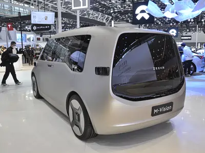 M-Vision 2023款 Concept 极氪 5/40张图片大全_汽车车展图库-汽车之家