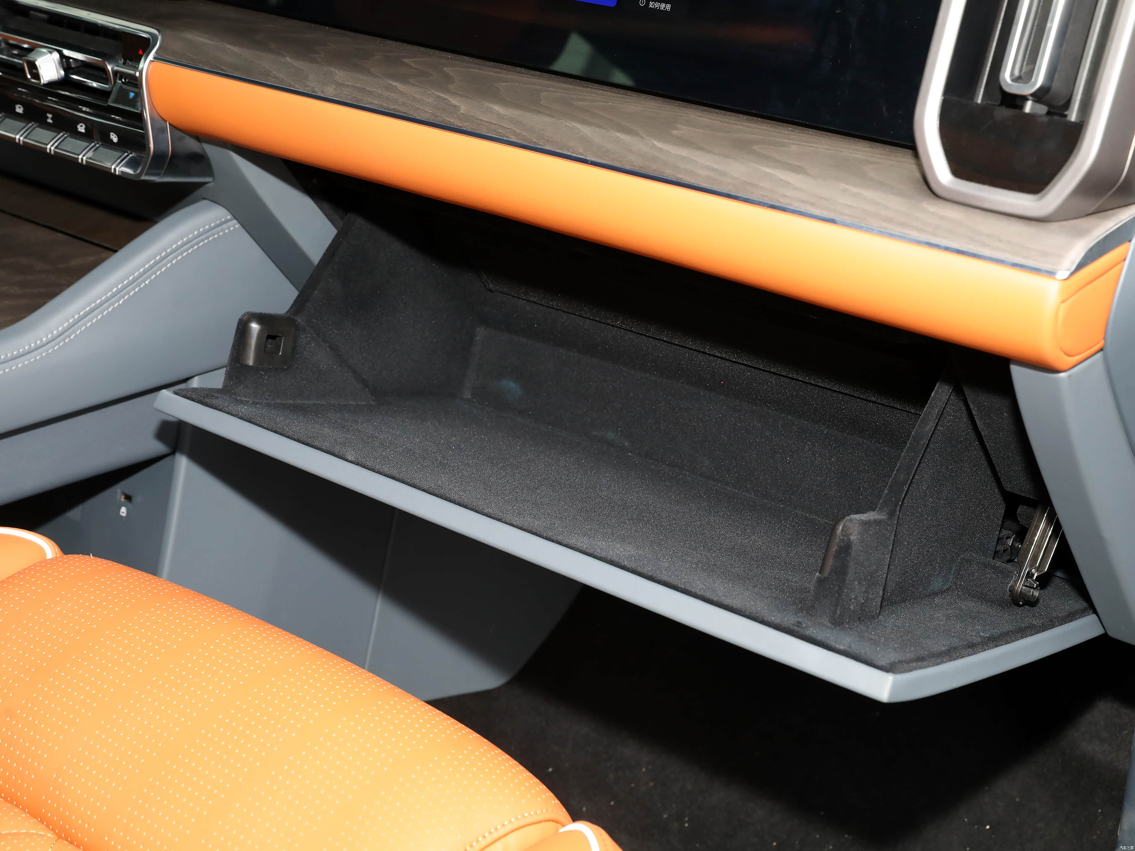 猛士917 2023款 纯电基础版 猛士 67/69张图片大全_汽车中控图库-汽车之家