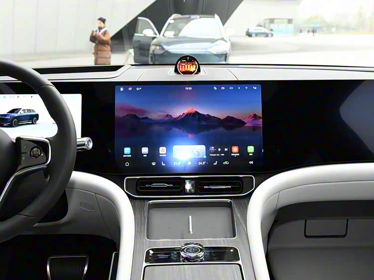 【文章】蔚来ES8对比问界M9：豪华新能源SUV市场的两强争霸_车家号_汽车之家