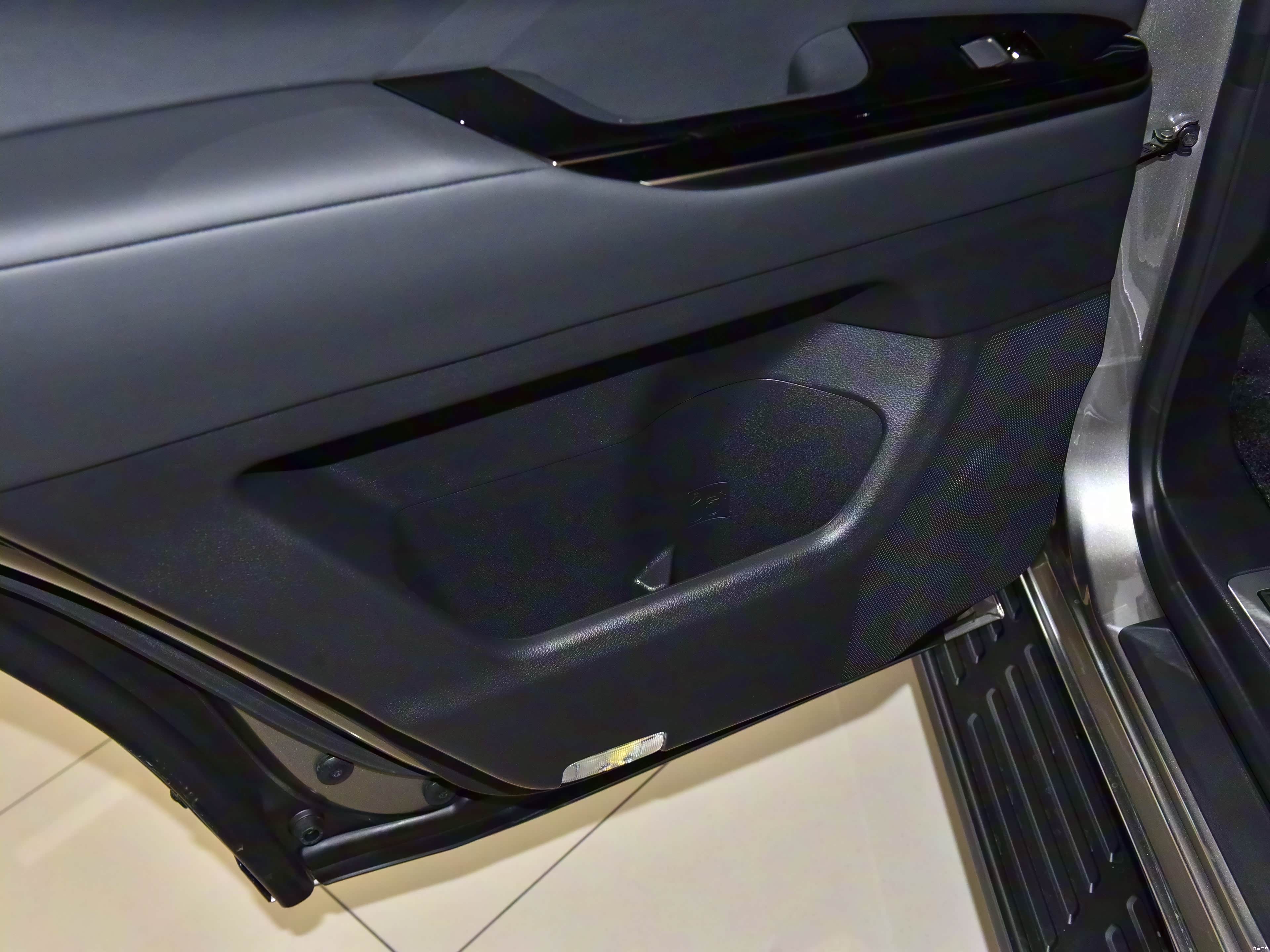 雷克萨斯LX 2025款 700h VIP领世版 雷克萨斯 114/122张图片大全_汽车座椅图库-汽车之家