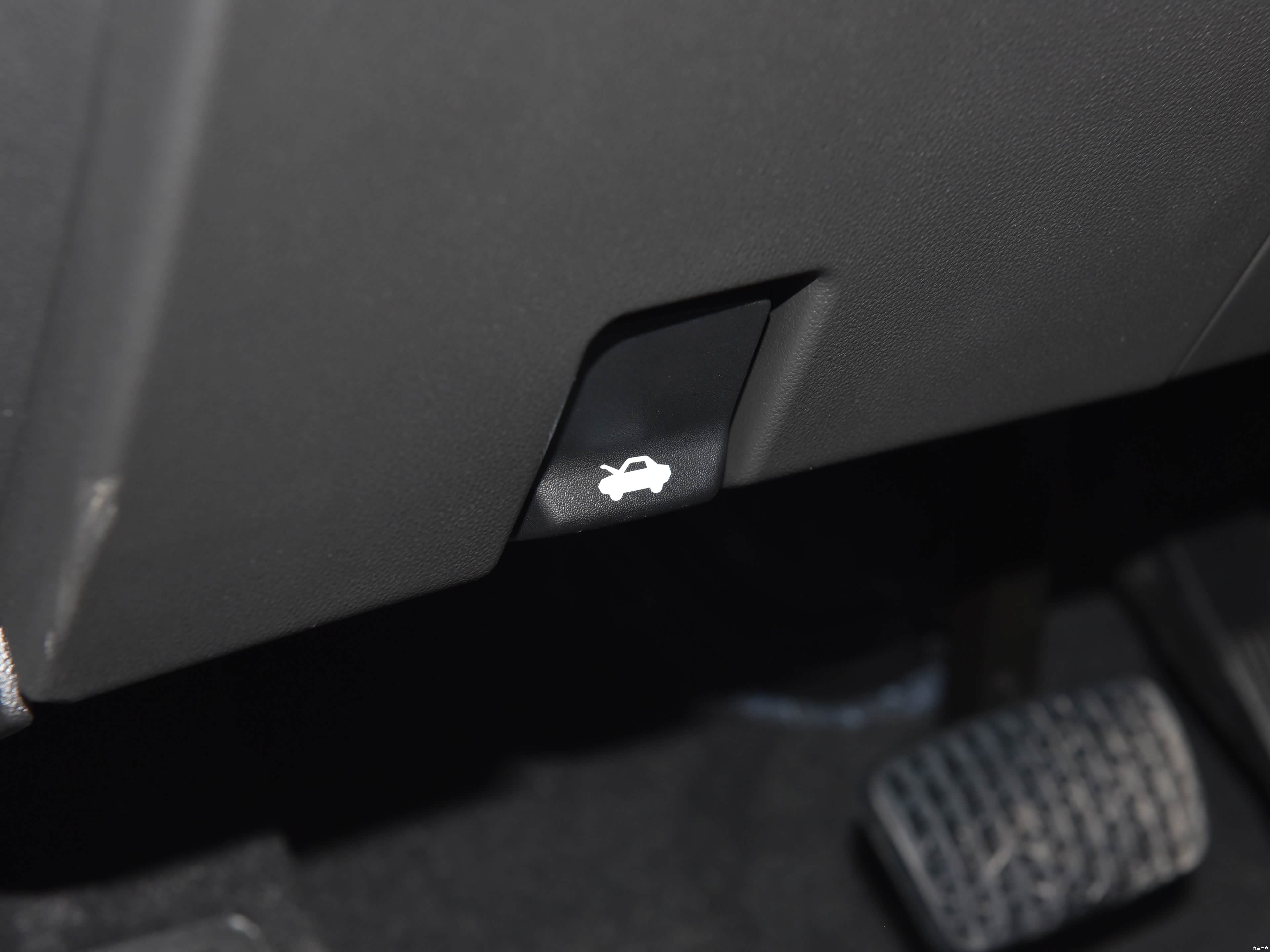 君威 2022款 652T 智享型 别克 8/48张图片大全_汽车内饰图库-汽车之家