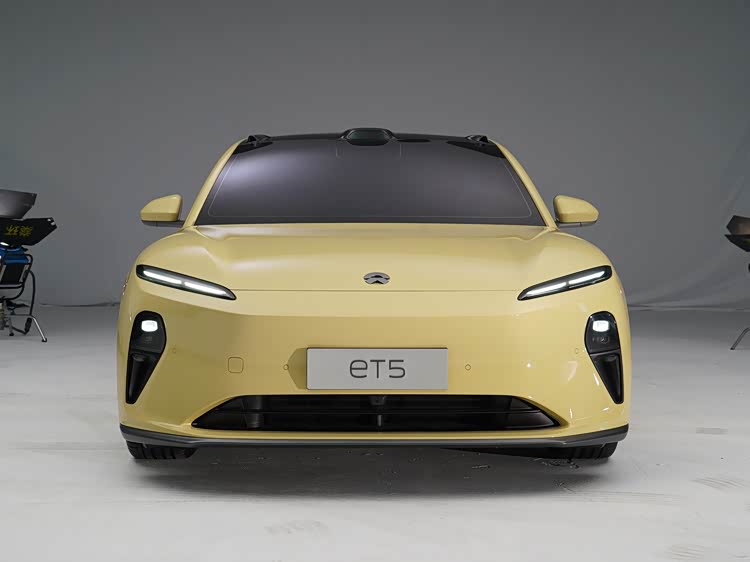 【文章】震撼登场！蔚来ET5与ET5T的深度对比_车家号_汽车之家
