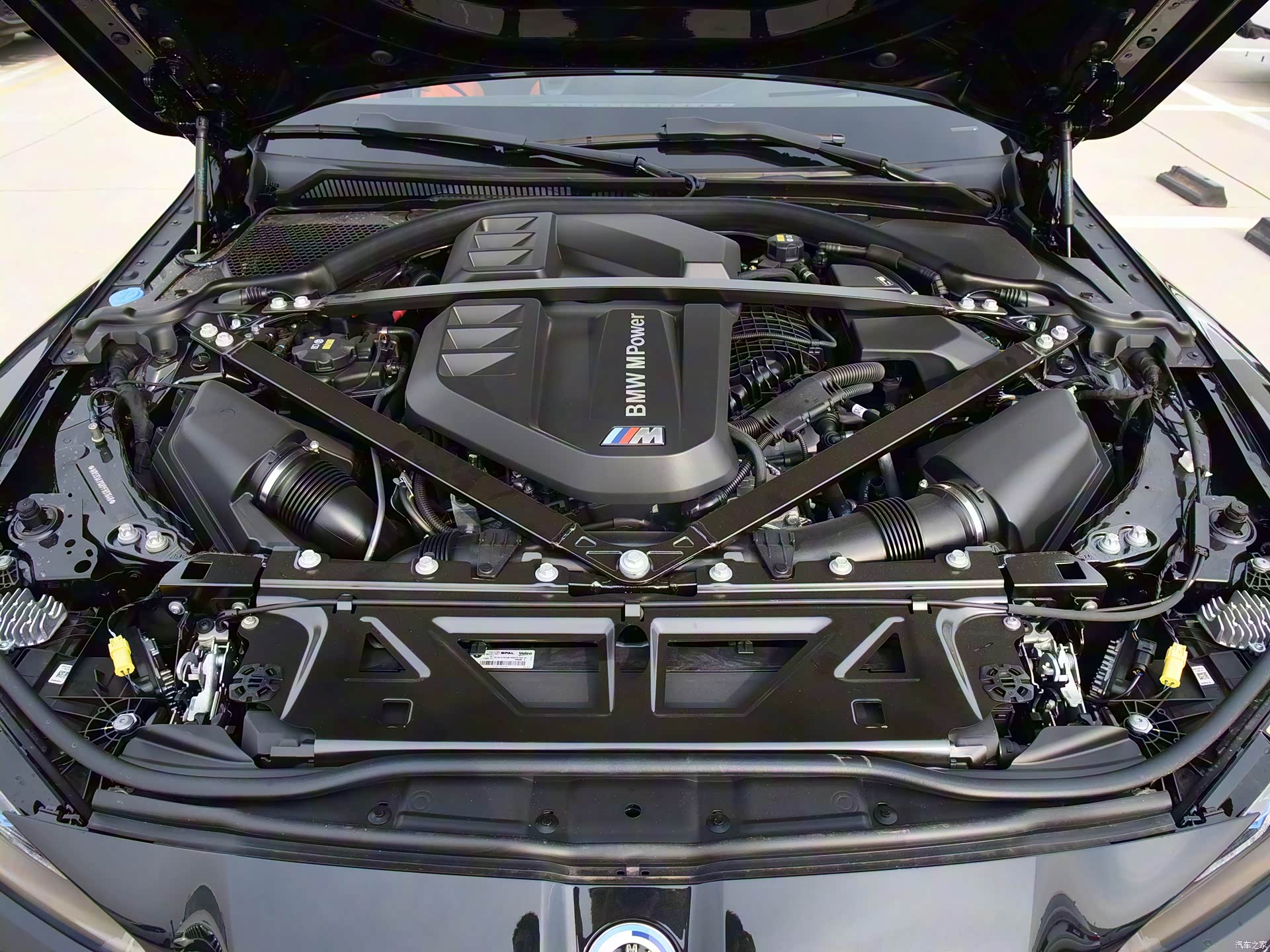 宝马M3_全城热卖！