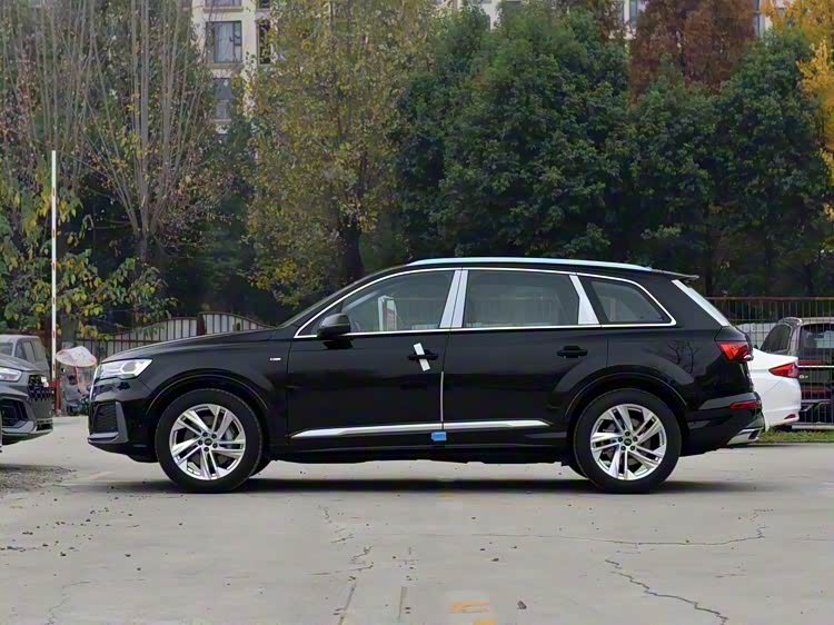 奥迪Q系列SUV深度对比：Q6、Q7、Q5L大揭秘_车家号_发现车生活_汽车之家