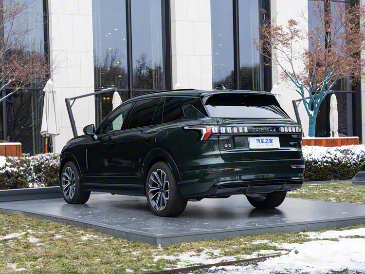 预售价31.8万起，改款投入3个亿？领克新09EM-P即将上市_车家号_发现车生活_汽车之家