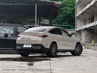奔驰GLC轿跑 AMG 2024款 AMG GLC 43 4MATIC 轿跑SUV 奔驰 42/63张图片大全_汽车外观图库-汽车之家
