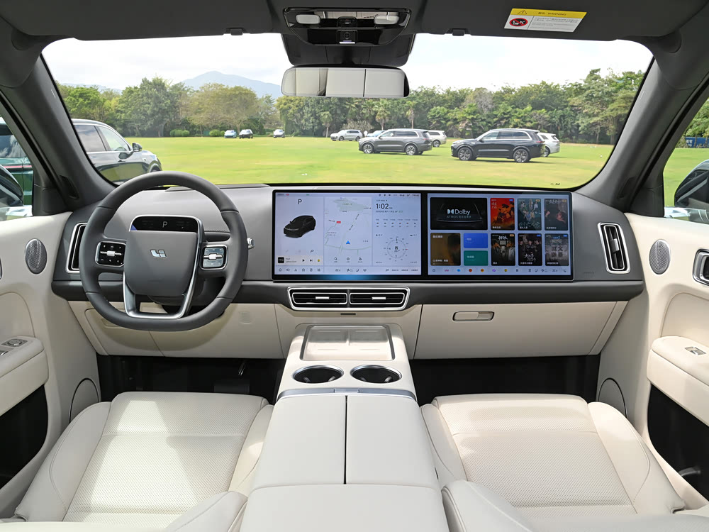 理想L系列车型与蔚来ES6对决：综合实力的比拼_车家号_发现车生活_汽车之家