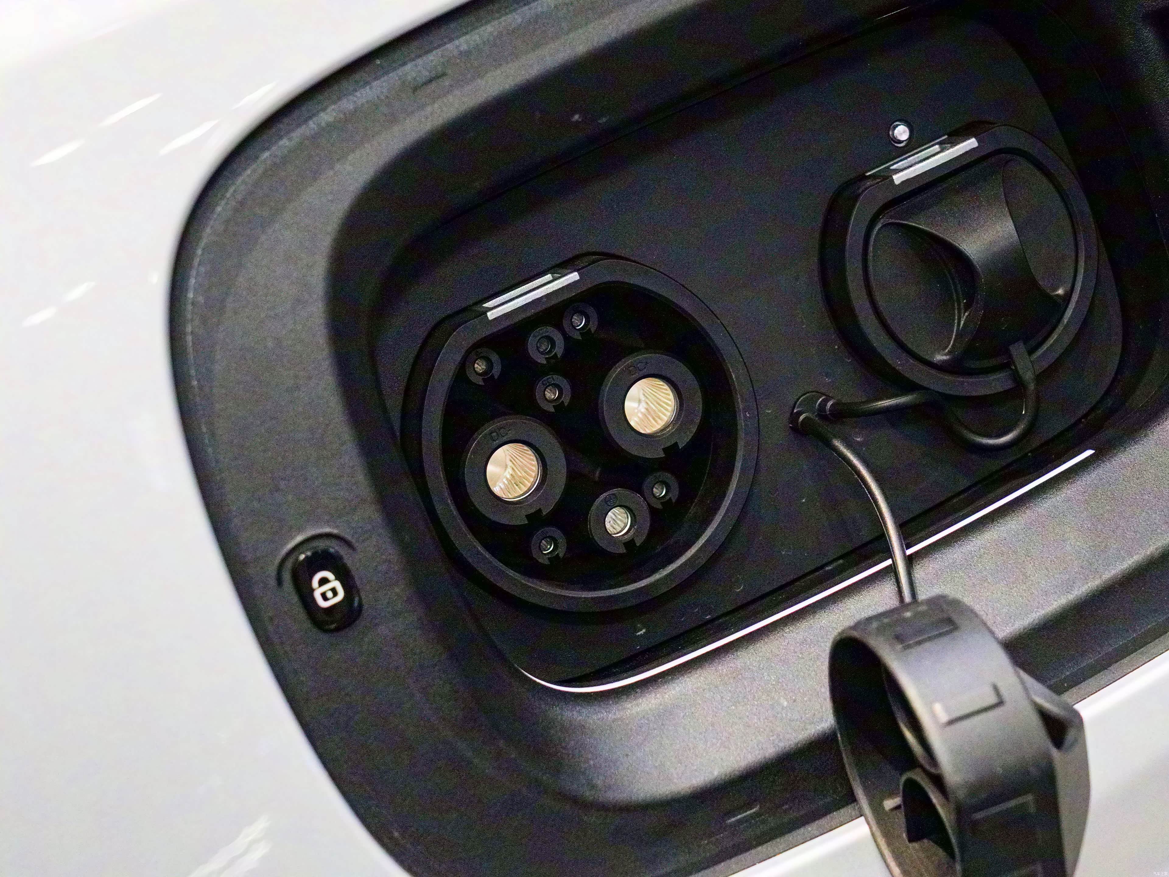 腾势N9 2025款 旗舰型 腾势 80/379张图片大全_汽车细节图库-汽车之家