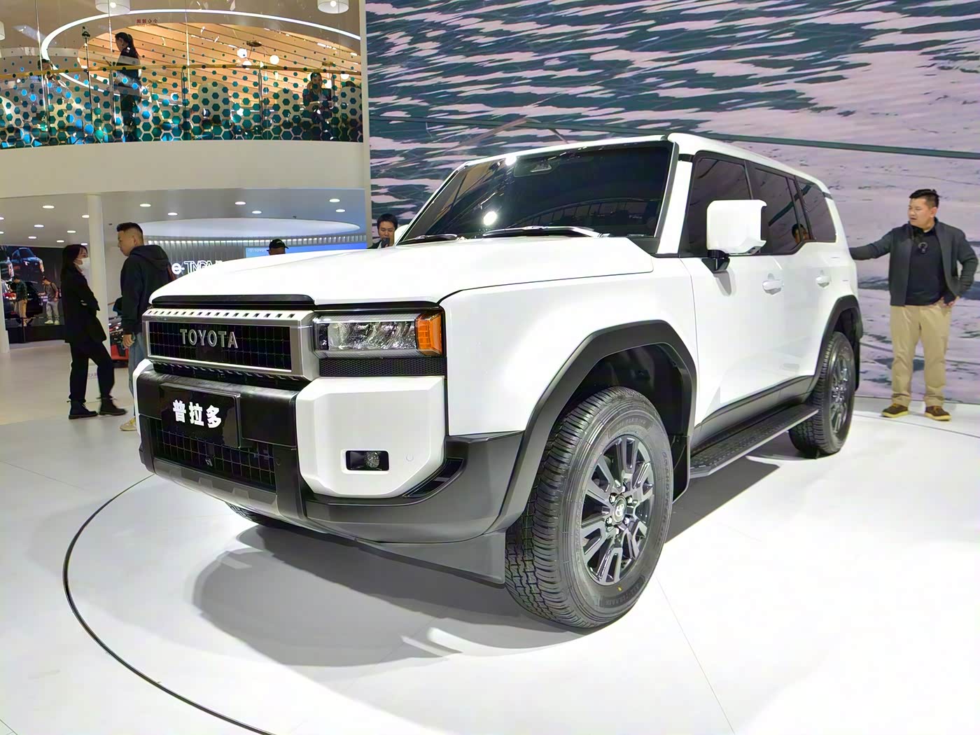 普拉多 2025款 2.4T 旗舰VX版 5座 丰田 1/1张图片大全_汽车外观图库-汽车之家