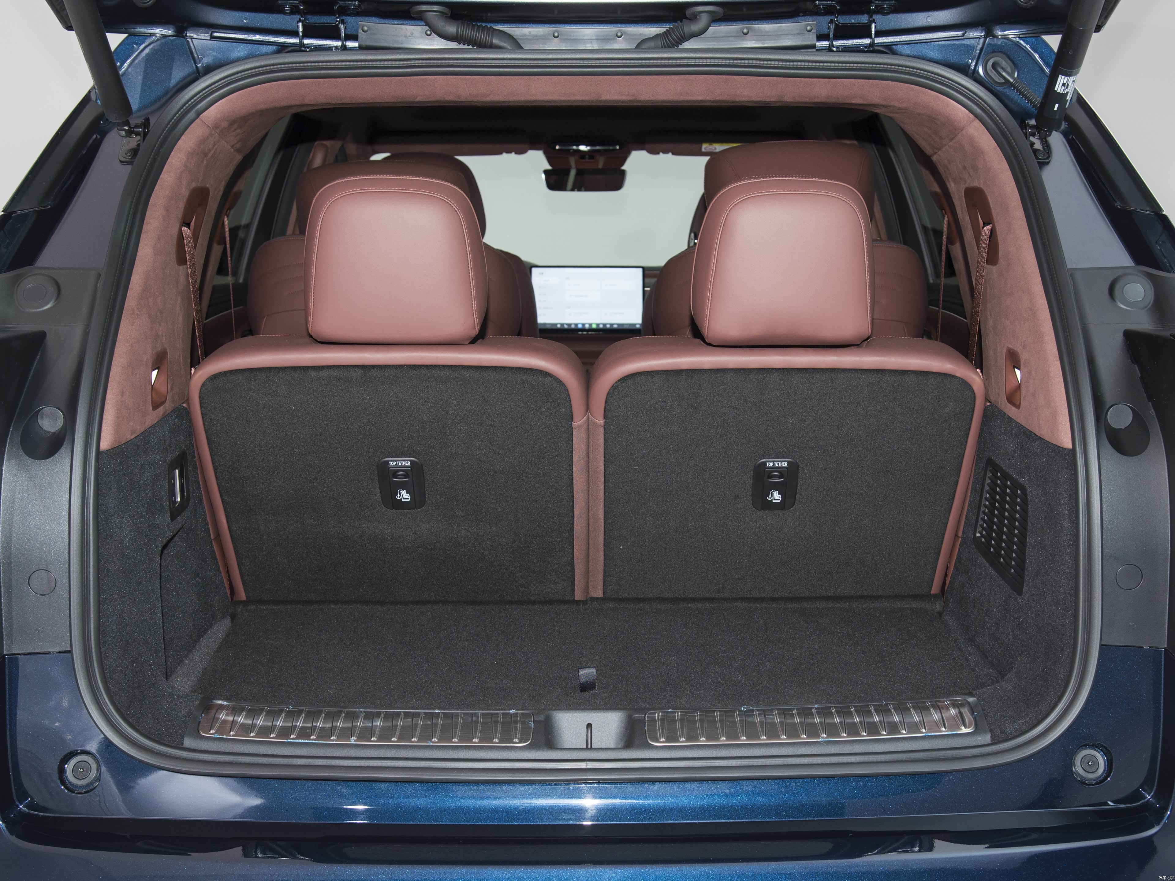 昊铂HL 2025款 700 Ultra六座四驱激光雷达版 昊铂 102/105张图片大全_汽车座椅图库-汽车之家