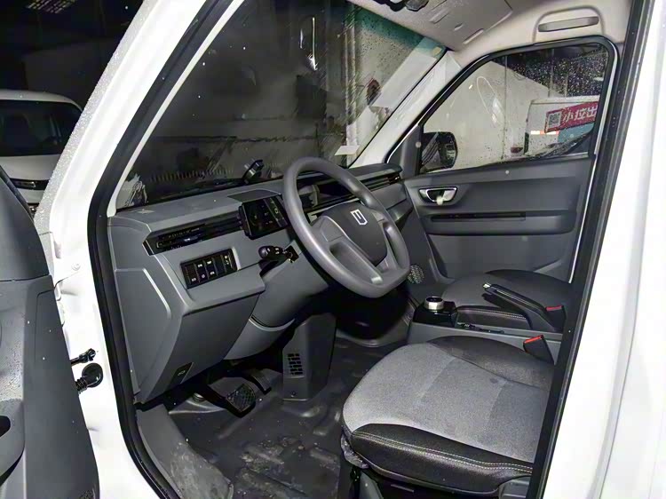 售8.99万元/2-9座布局/续航460公里，吉利远程星享V7E上市_车家号_发现车生活_汽车之家