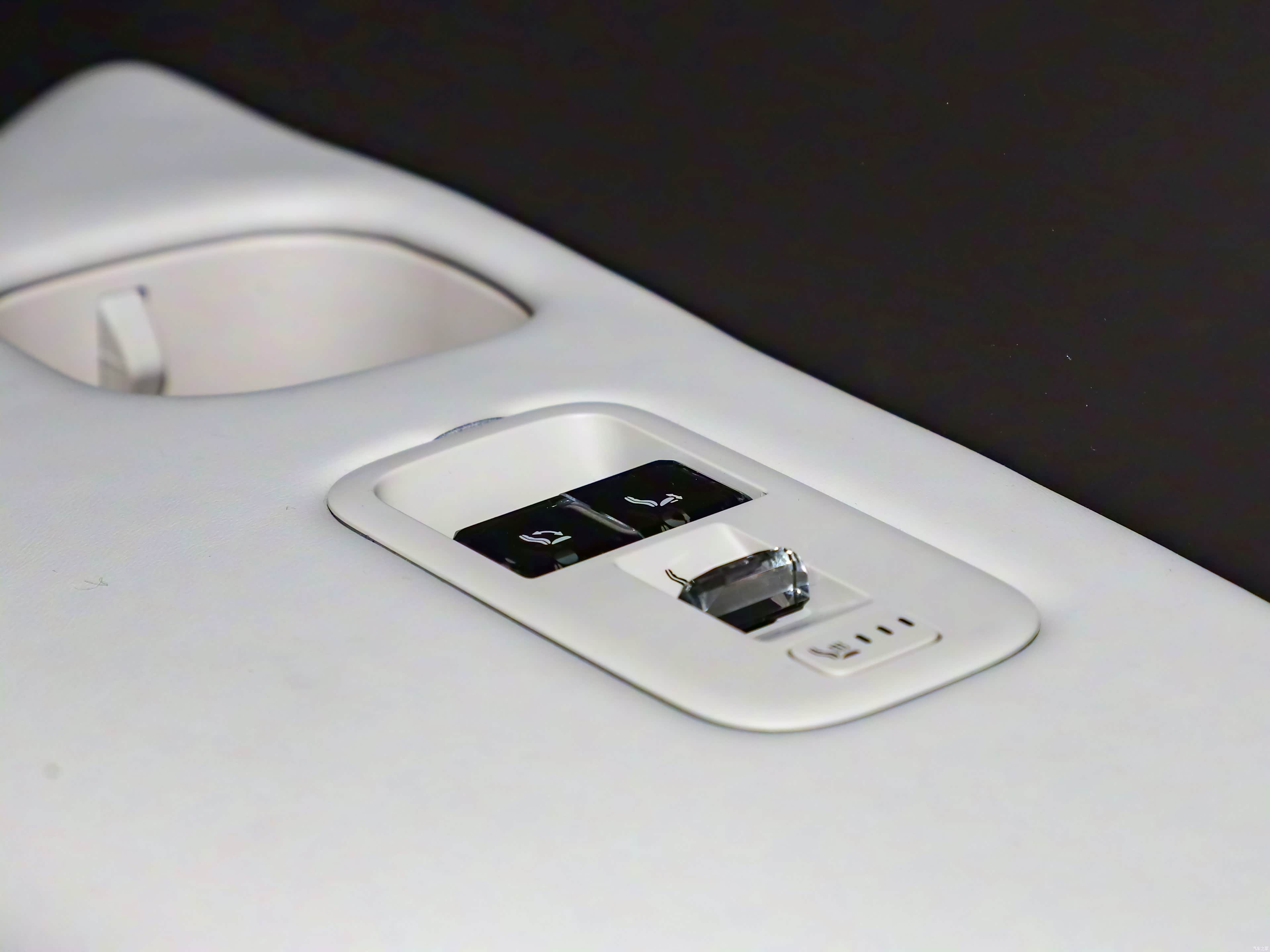 腾势N9 2025款 旗舰型 腾势 114/305张图片大全_汽车座椅图库-汽车之家