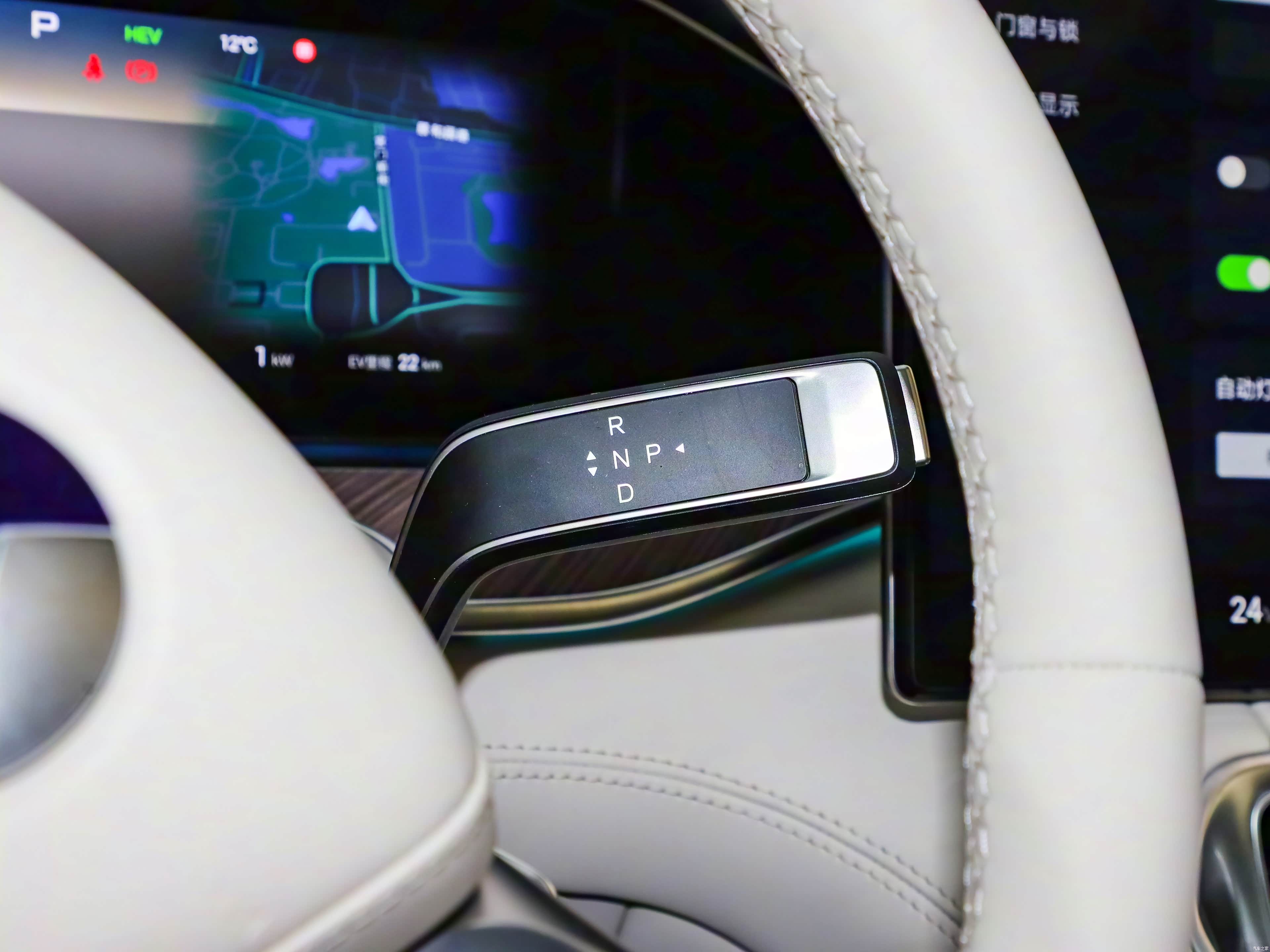 腾势N9 2025款 1300旗舰型 腾势 105/250张图片大全_汽车中控图库-汽车之家