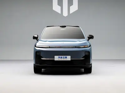 零跑B10 2025款 600激光雷达版 零跑汽车 10/16张图片大全_汽车外观图库_星夜蓝-汽车之家