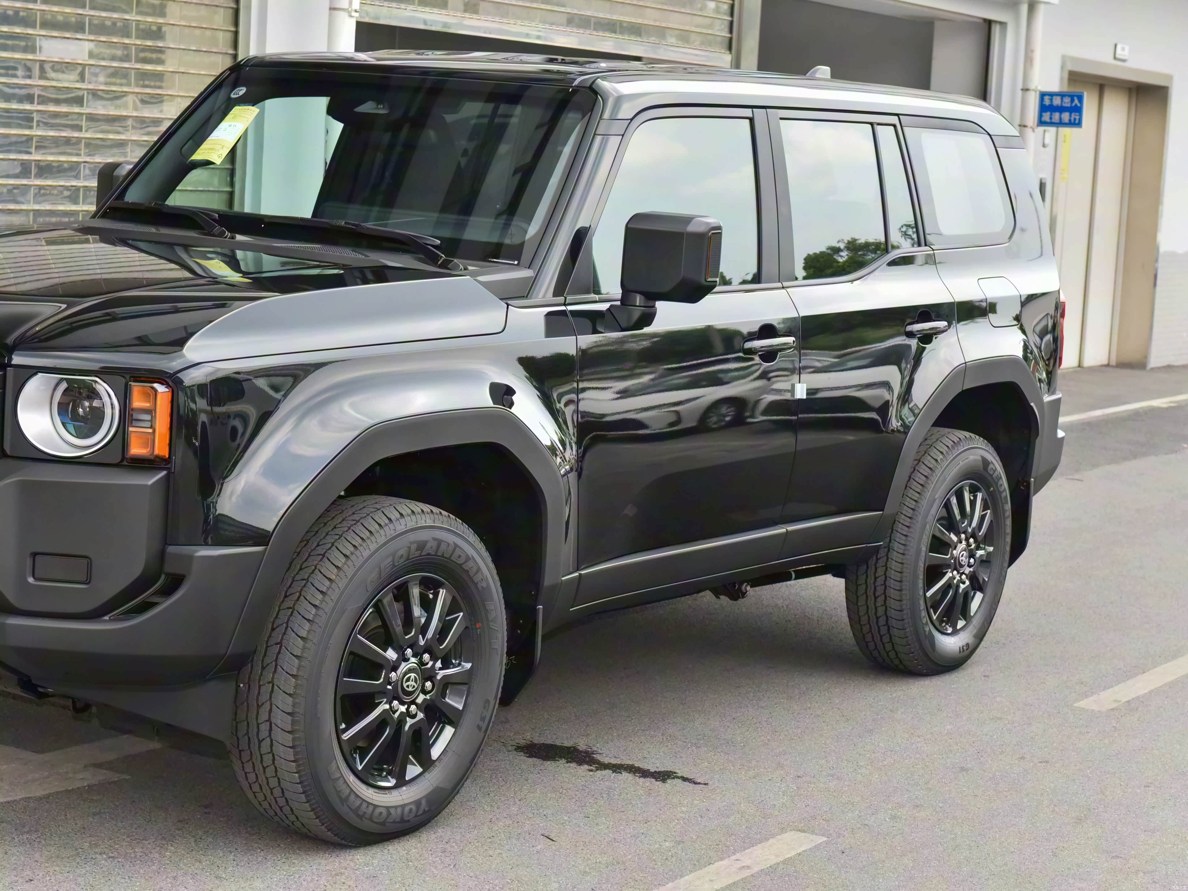 普拉多 2024款 2.4T 穿越BX版 5座 丰田 140/175张图片大全_汽车细节图库-汽车之家