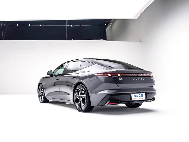 与极氪001同平台 领克Z10上市 5个配置如何选_车家号_发现车生活_汽车之家