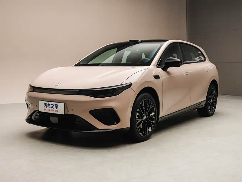 零跑Lafa5 Ultra版将于明年二季度发布上市，并配备专属运动套件_车家号_发现车生活_汽车之家