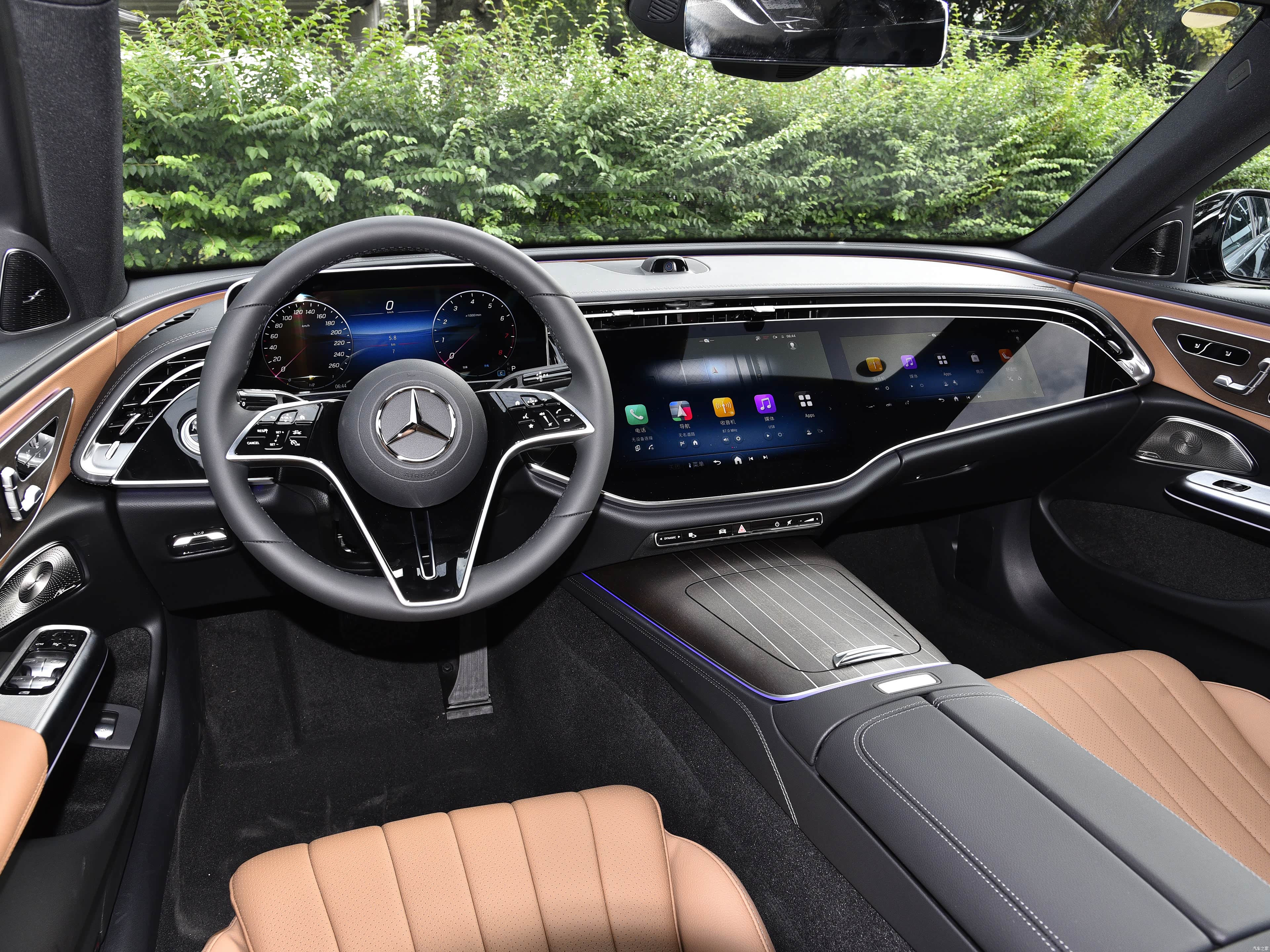 奔驰E级 2026款 E 300 L 豪华型 奔驰 146/206张图片大全_汽车内饰图库-汽车之家
