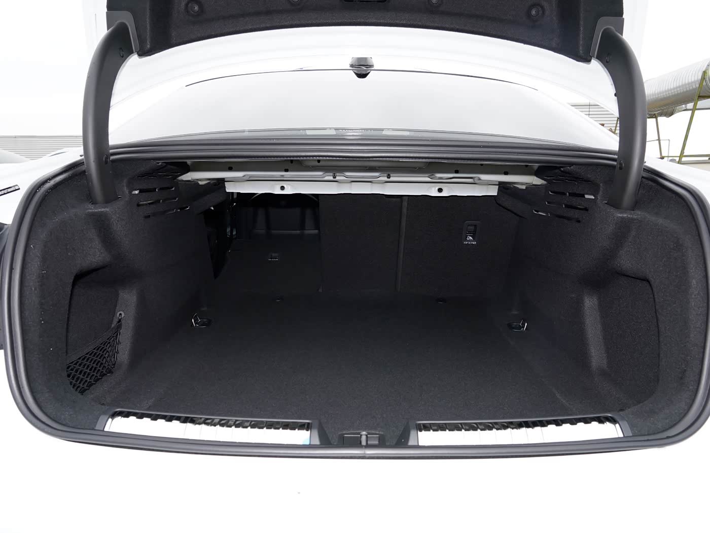 奥迪A5L 2026款 2.0T 运动版 quattro 奥迪 71/160张图片大全_汽车座椅图库-汽车之家