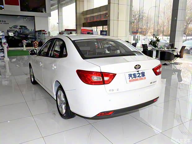 最大续航或为205km 一汽奔腾B30EV到店 _电动生活