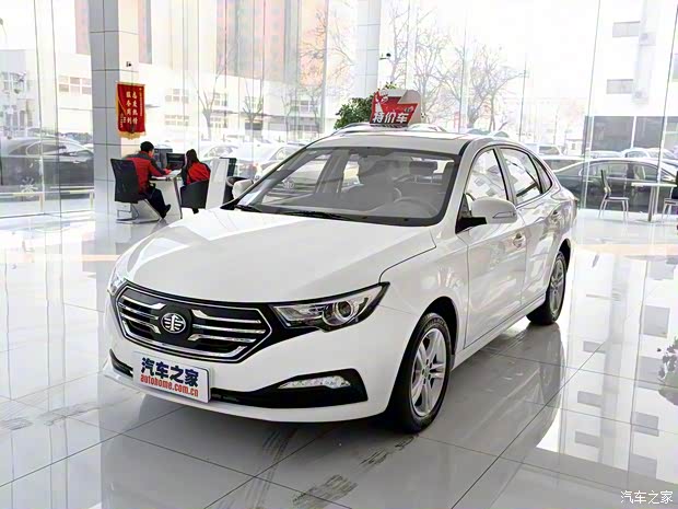 最大续航或为205km 一汽奔腾B30EV到店 _电动生活